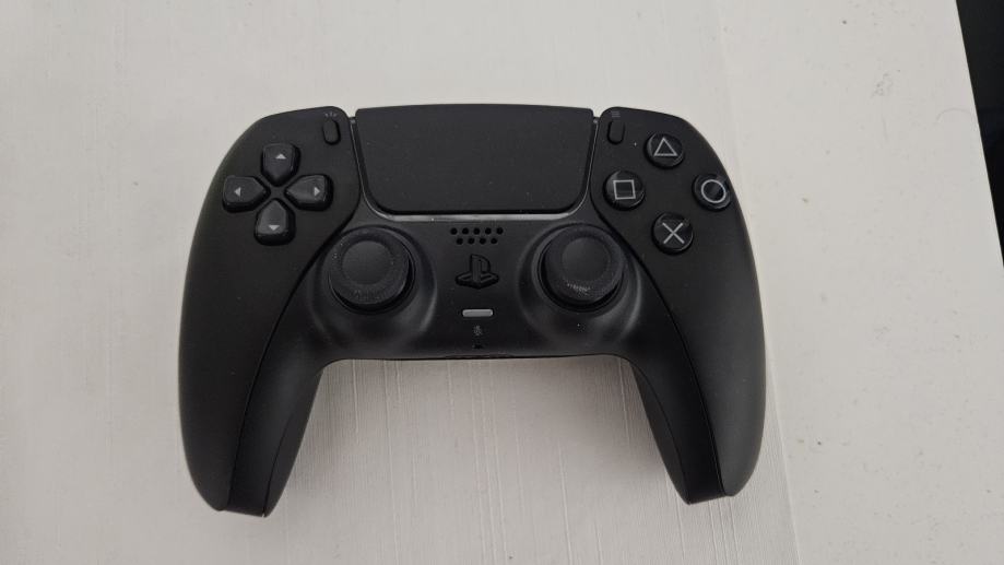 PS5 Dual Sense wireless controller Midnight Black V2