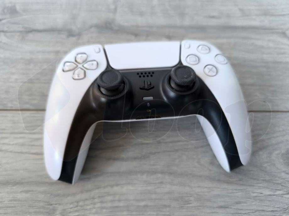 Sony PlayStation 5 DualSense Wireless Controller (garancija 2 godine)