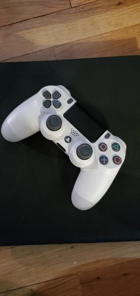 SONY PS4 DualShock 4 Wireless Controller ***BIJELI***