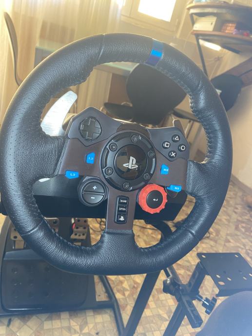 Logitech G29 + GT Omega racing cockpit