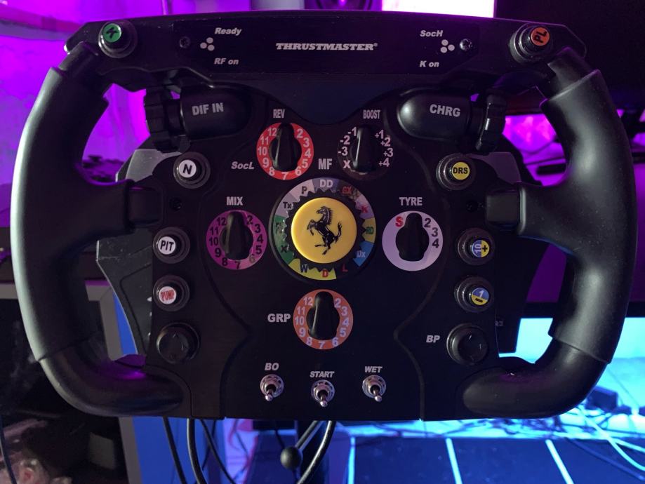 Thrustmaster set (Ferrari F1 Wheel + T300 Servo Base + T3PA pedal)