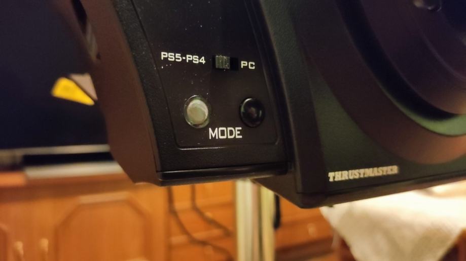 Volan za PS4/PS5/PC Thrustmaster T300 RS GT Edition sa nosačem