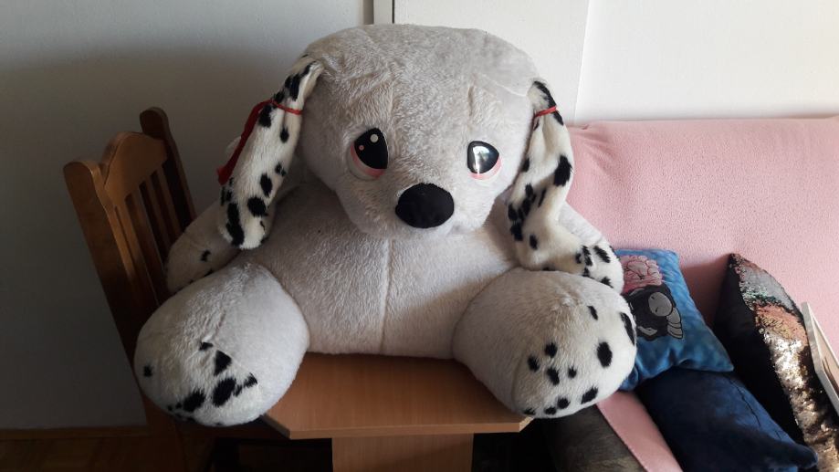 Veliki plisani pas dalmatinac Igracka