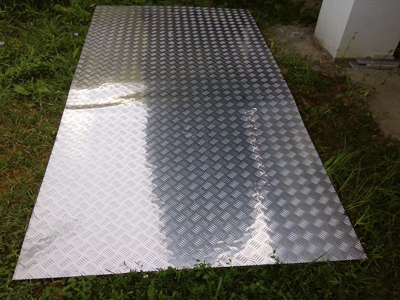 ALU. PLOČEVINA ZA PODNICU ALU PLOČA ZAMIJENA ZA ZIMSKE GUME