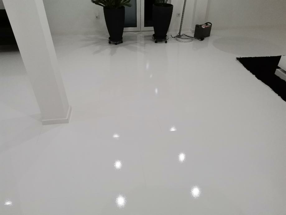 laminat bijeli visoki sjaj