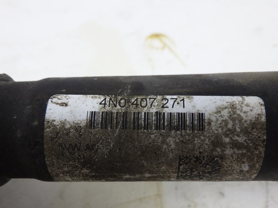 Audi A6 C8 4K A7 4K A8 D5 OE Prednje Poluosovine 4N0 407 271 F J N C H