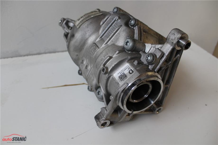 BMW X1 (F48) [15-] 118 d diferencijal prednji 27107646889