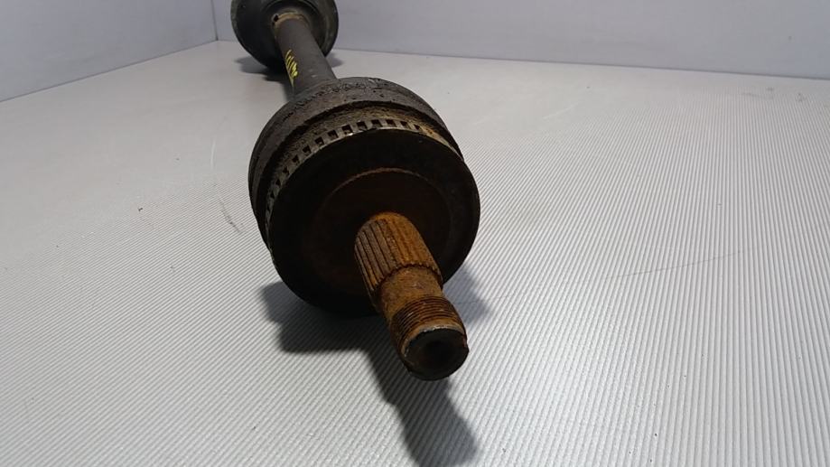 POLUOSOVINA MERCEDES CLK (W209) > 02-09 A2203570191