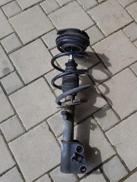 Prednji amortizer Laguna 2