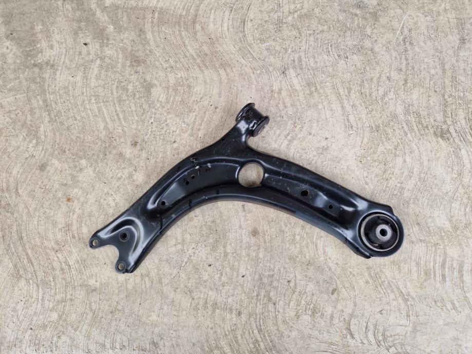Prednji Lijevi Lafet Lijeva Lafeta Vw Passat 8 B8 3q0407153b 2014 2023