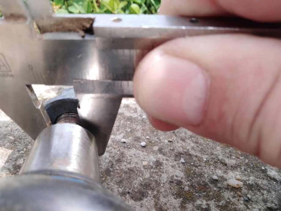 Rame donje ravno Vw Passat B5+ 3BG Audi A4 A6 A8 Lijeva strana