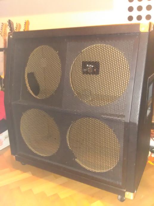 Behringer Ultrastack BG412S 4x12 box (BEZ ZVUČNIKA)