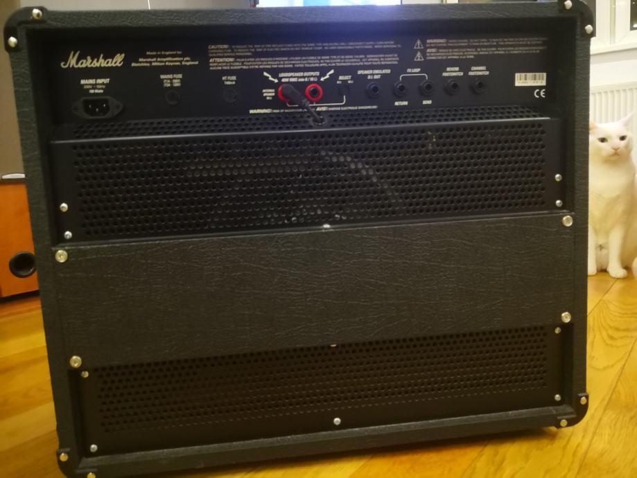 Pojačalo Marshall JCM 2000 DSL 401, kao novo, lampaš, s footswitchem