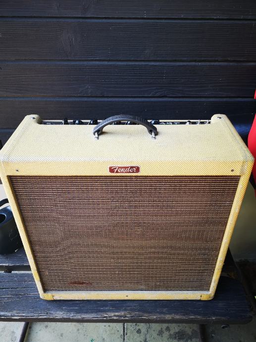 Fender Blues DeVille Reissue