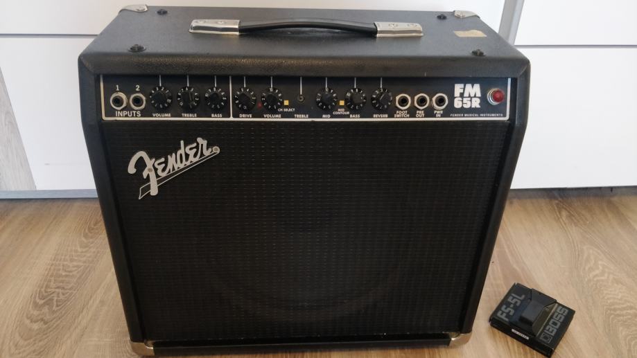 Fender FM65R gitarsko pojačalo