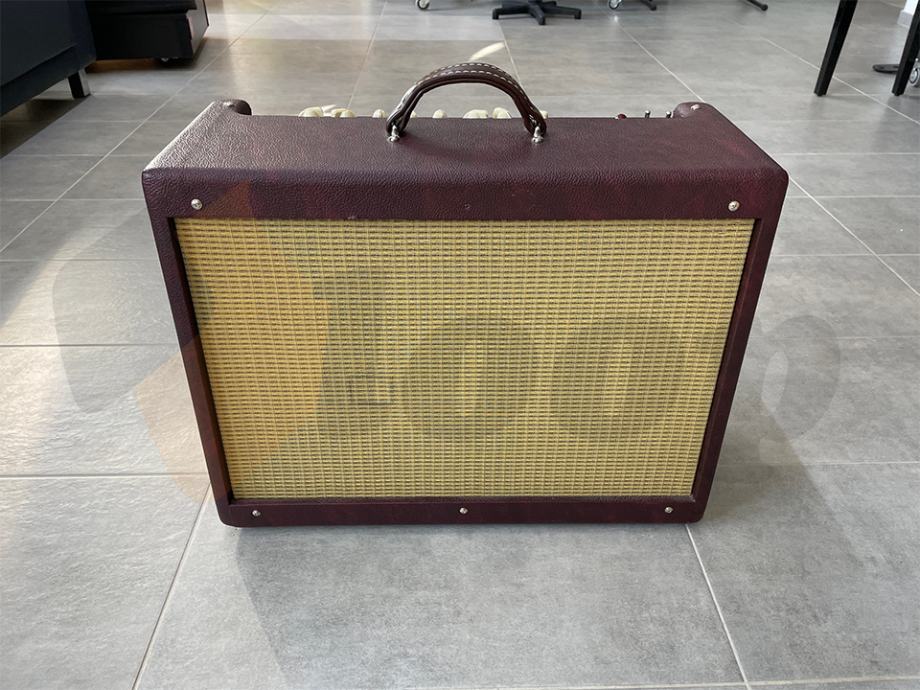 Fender Hot Rod Deluxe Wine Red Limited edition