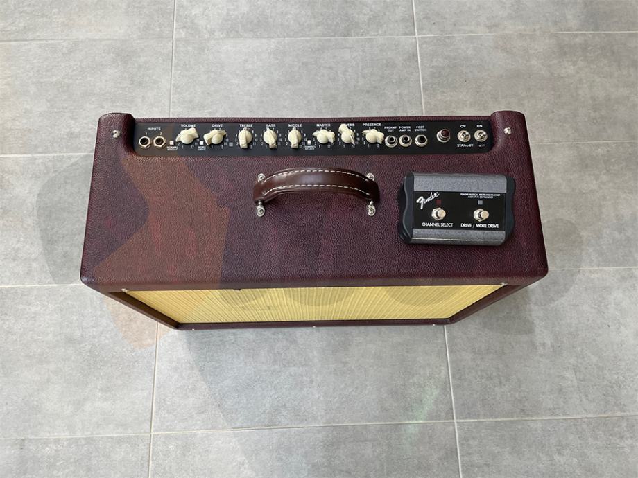 Fender Hot Rod Deluxe Wine Red Limited edition