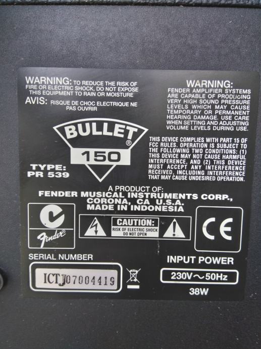 Gitarsko pojačalo Fender Bullet 150 kao novo