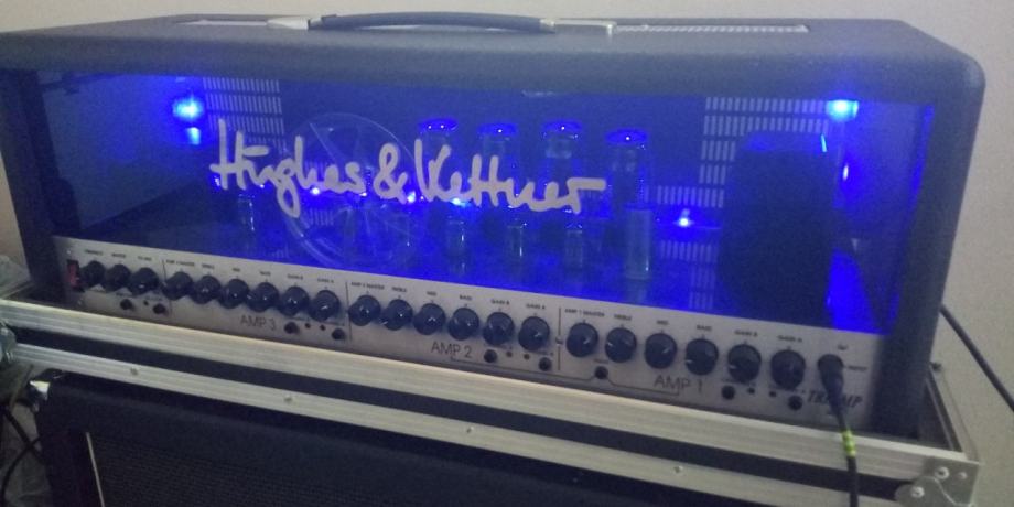 Hughes&Kettner Triamp MK1+ Laney box 2x12 + Footswitch + Hard case
