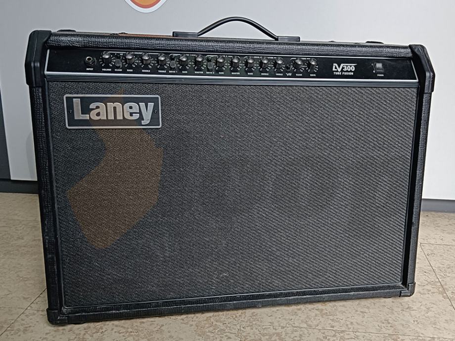 Laney LV300 gitarsko pojačalo