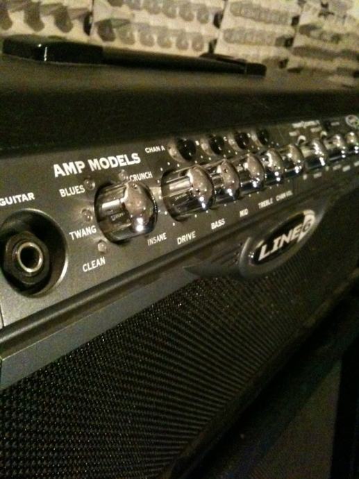 LINE6 Spider II 150W box i 4X12 cabinet, stereo ampifire