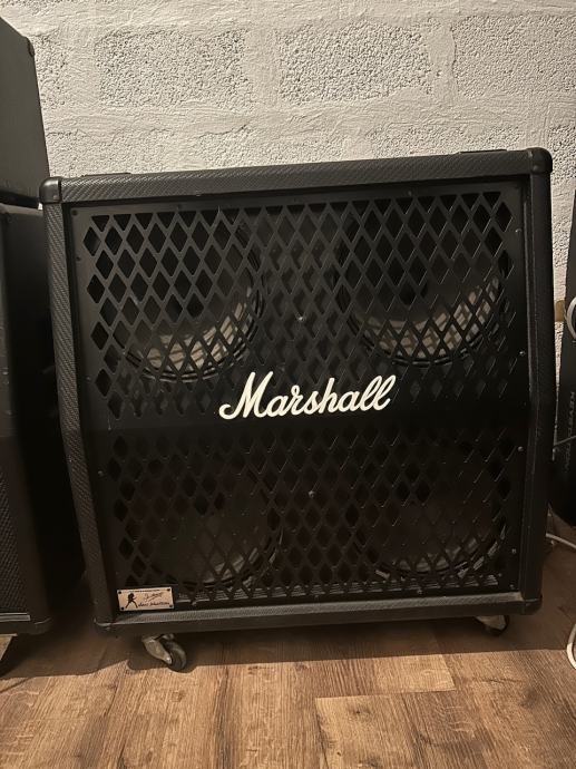 Marshall 1960DM cab