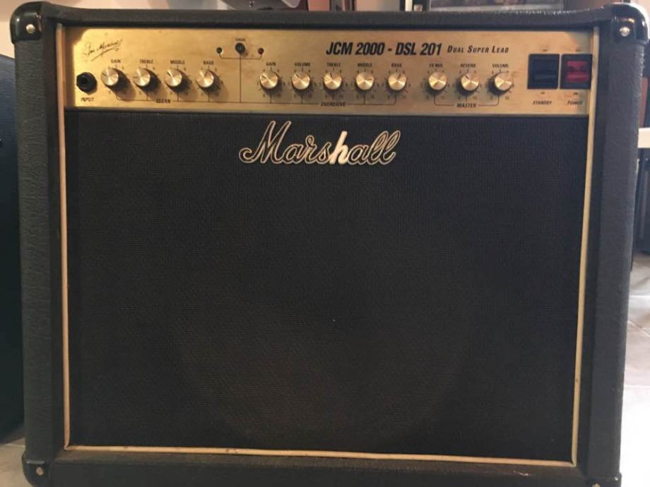 Marshall JCM 2000-DSL 201