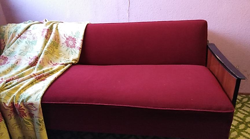 Kauc na rasklapanje (retro)