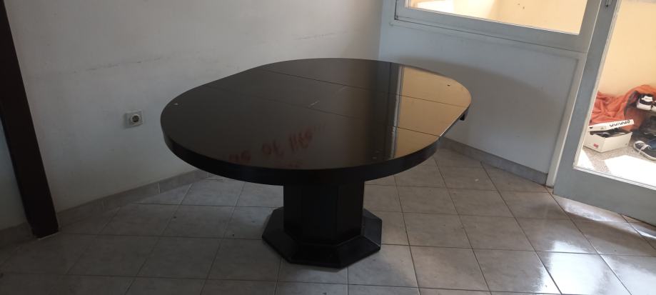 Okrugli stol, masivno drvo, 120 cm