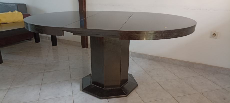 Okrugli stol, masivno drvo, 120 cm