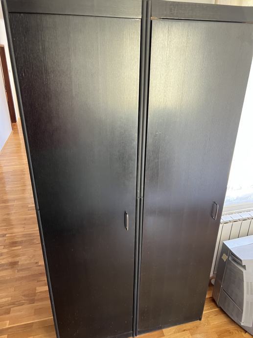 poklanjam ormare i police