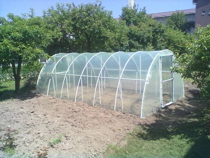 Cijevi i oprema za plastenike