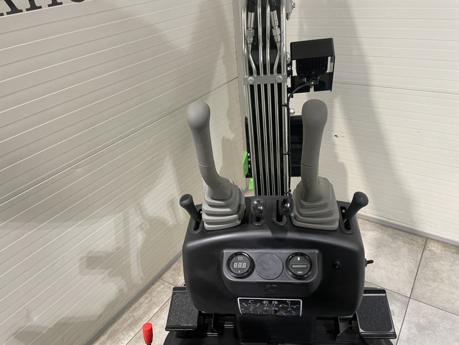 Mini bager Hofman SUKI SK10