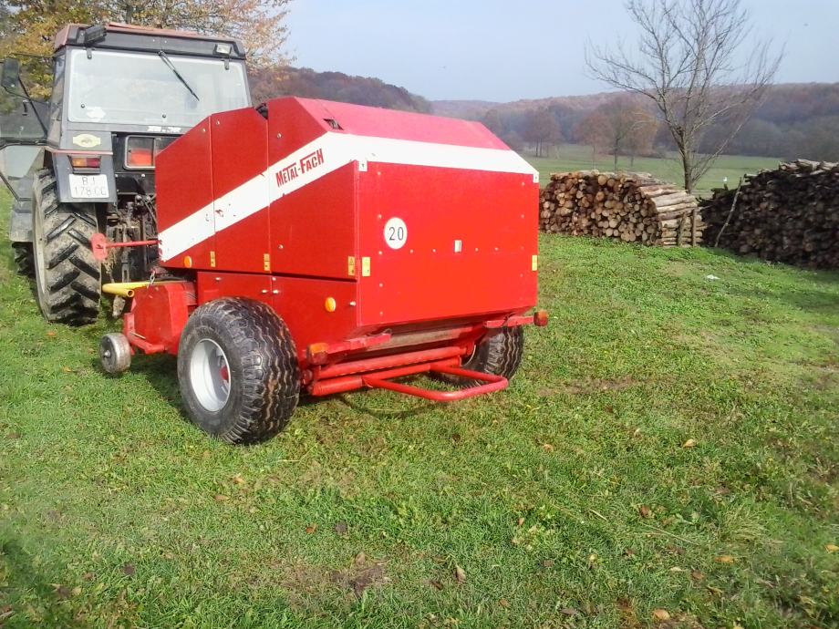 Rolo balirka Metal-Fach