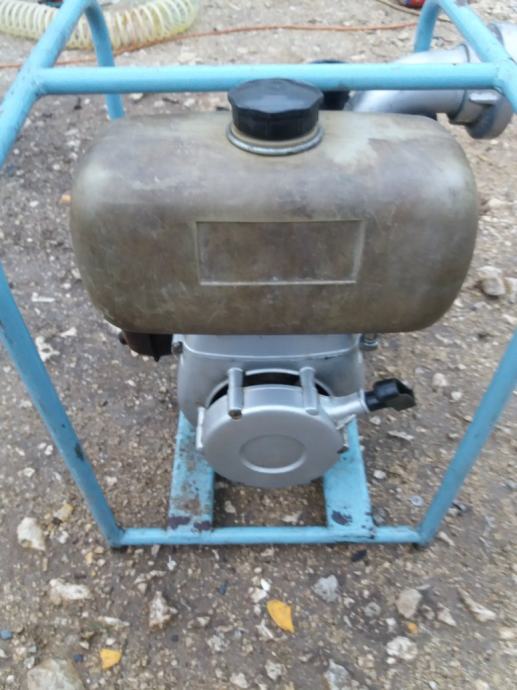 Pumpa za vodu Tomos