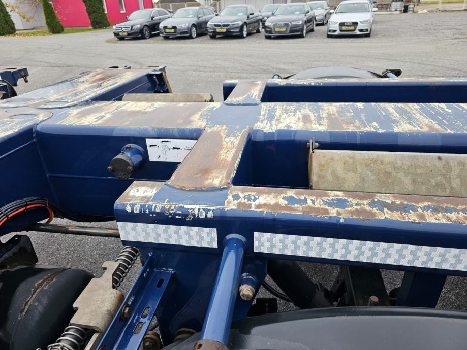 D-TEC prikolica za prijevoz kontejnera, 2011 god.