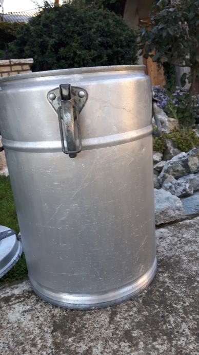 manjerka velika za cuvanje hrane