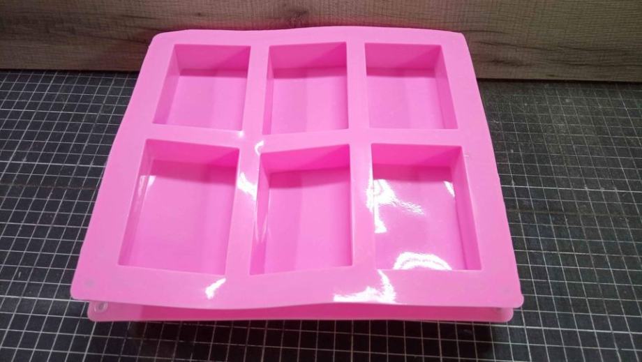 Silikonski kalup za sapune - lot 2 kom