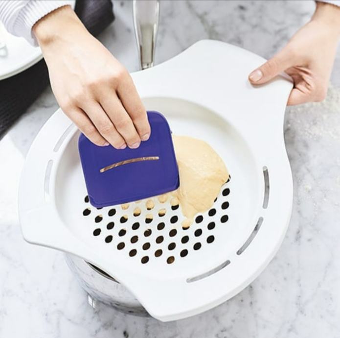 Tupperware spatzle maker