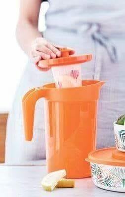 Tupperware vrč Ilumina 2L + infuser