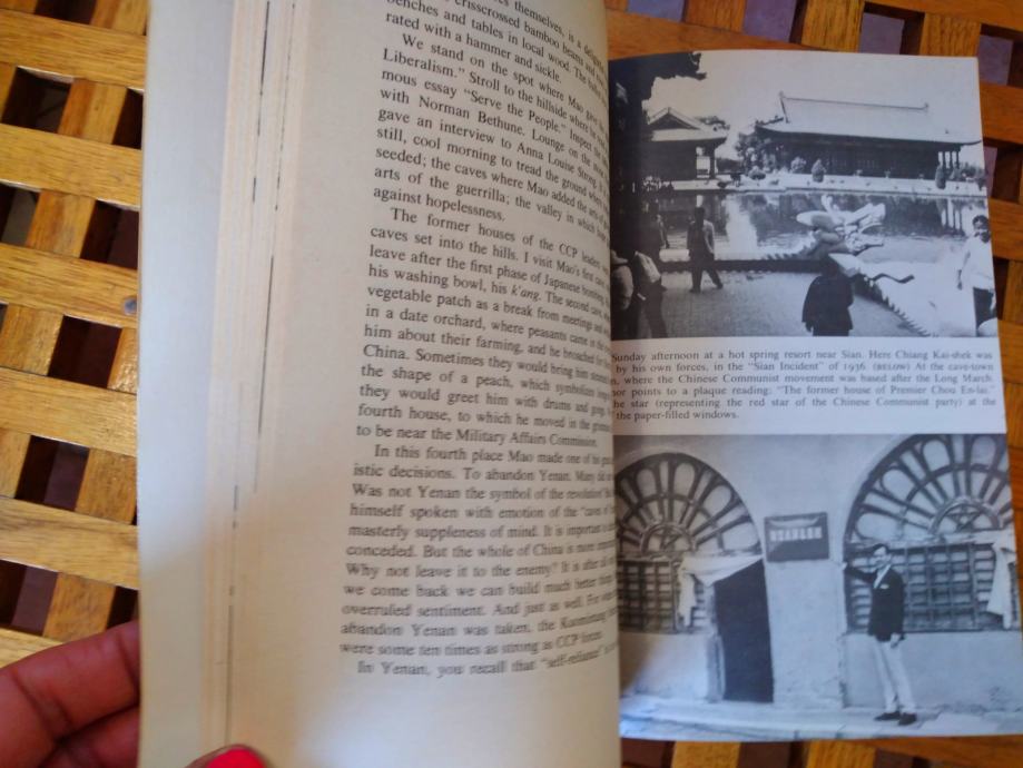 ROSS TERRILL *800,000,000 THE REAL CHINA A DELTA BOOK 1971 NEW YORK