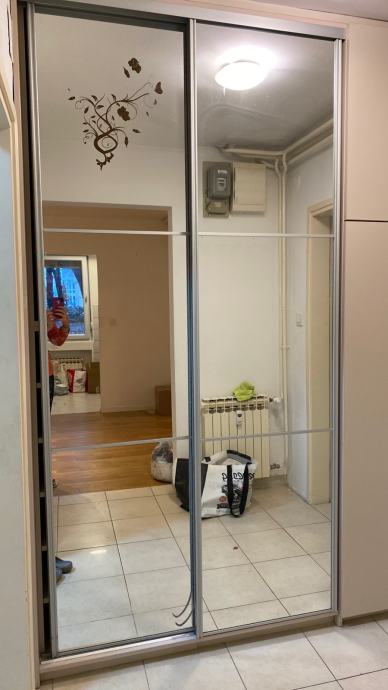 Ugradbeni ormar HITNO