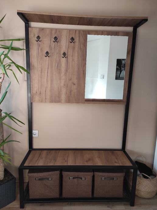 Vješalica za kapute