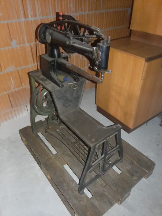 Postolarski strojevi