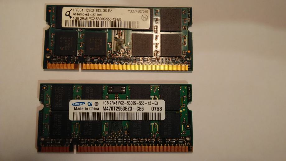 2x 1 GB DDR2 PC 5300