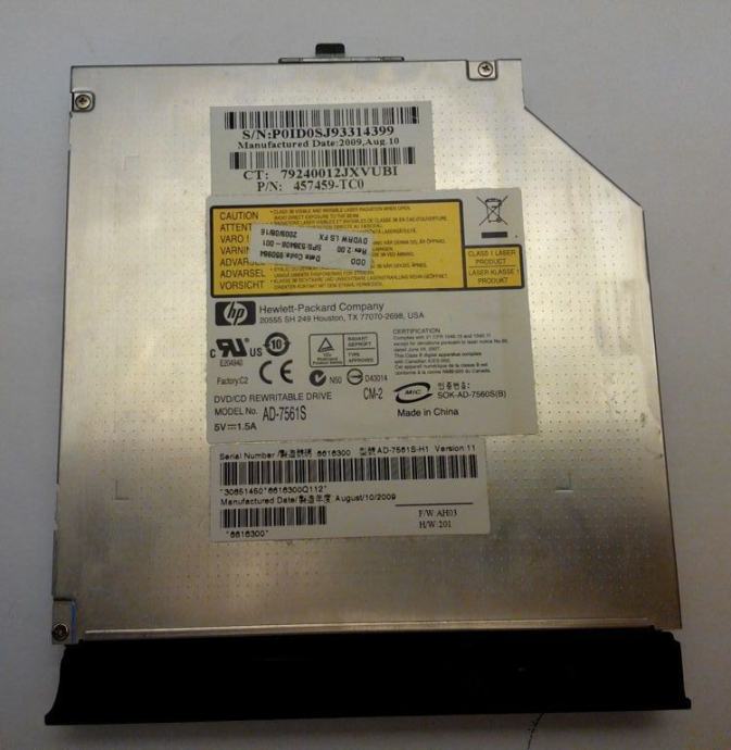 DVDRW uređaj za laptop s-ata