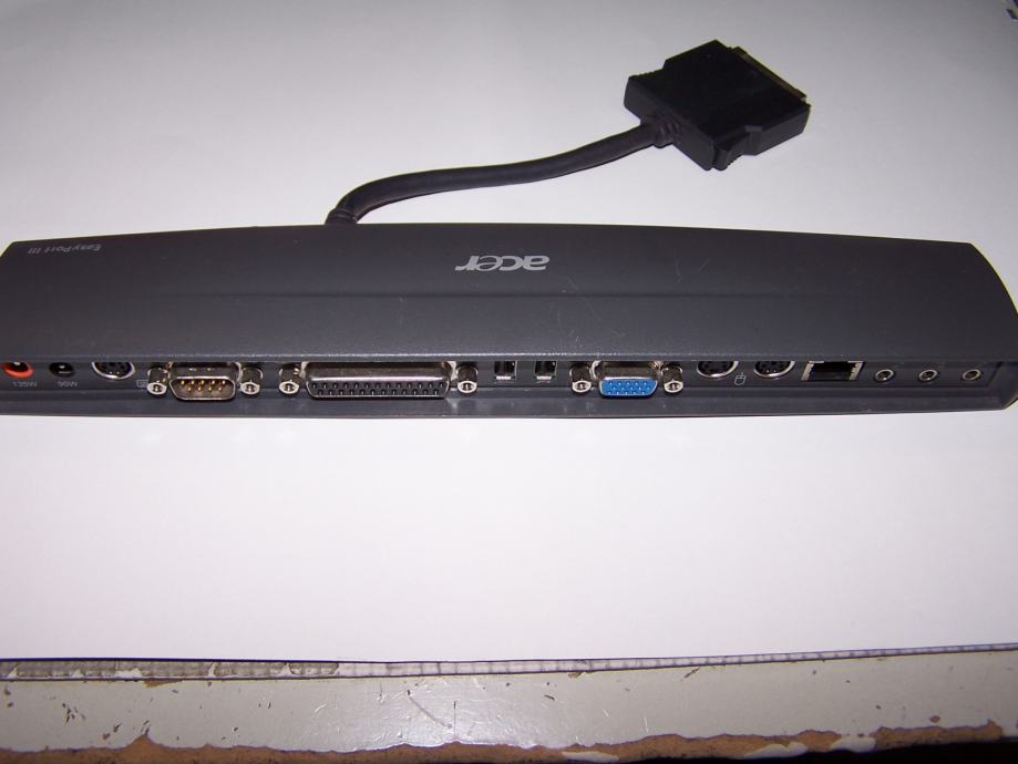 Acer EasyPort III replicator