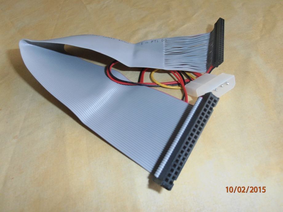 Adapter kabel IDE 2,5 / 3,5 za ugradnju malog IDE 2,5 diska u PC