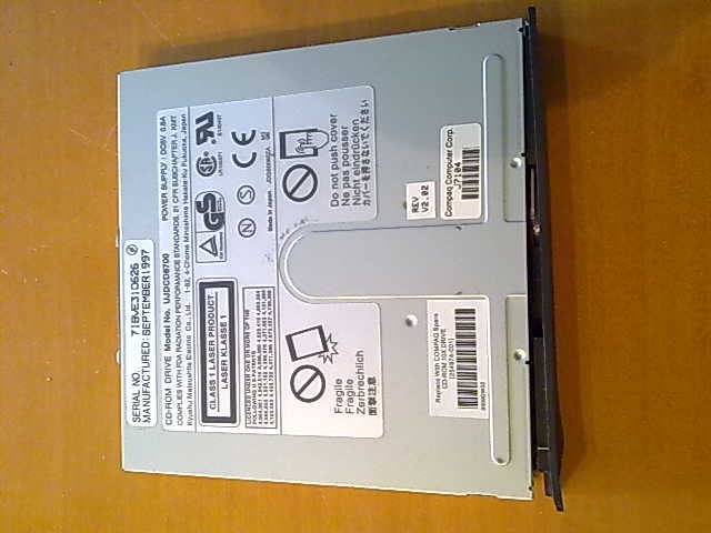 CD rom za Compaq