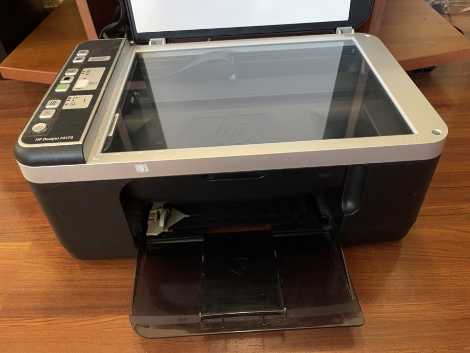 Hp printer u boji & skener